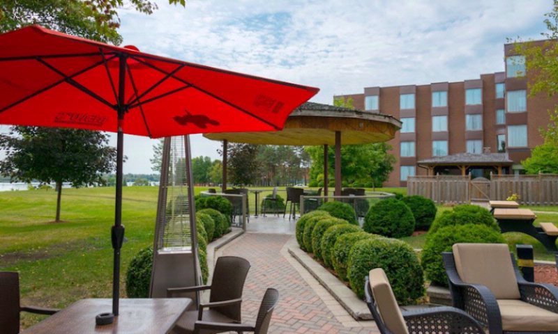 DEV HOTEL & CONFERENCE CENTRE - Cornwall ON 1950 Montreal Rd. K6H6L2