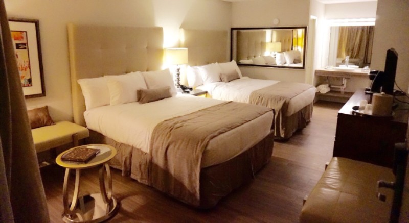 MAGIC MOMENT RESORT & KIDS CLUB, DAZZLER SELECT BY WYNDHAM - Kissimmee ...