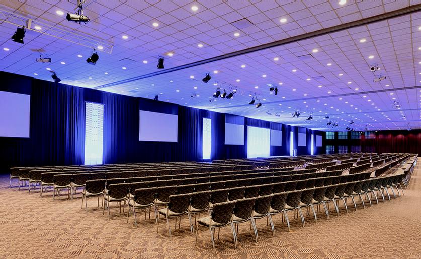 THE Q CENTER - Saint Charles MO 1405 North 5th 60174
