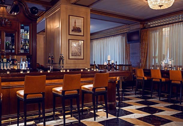 HOTEL CLEVELAND, AUTOGRAPH COLLECTION - Cleveland OH 24 Public Sq. 44113