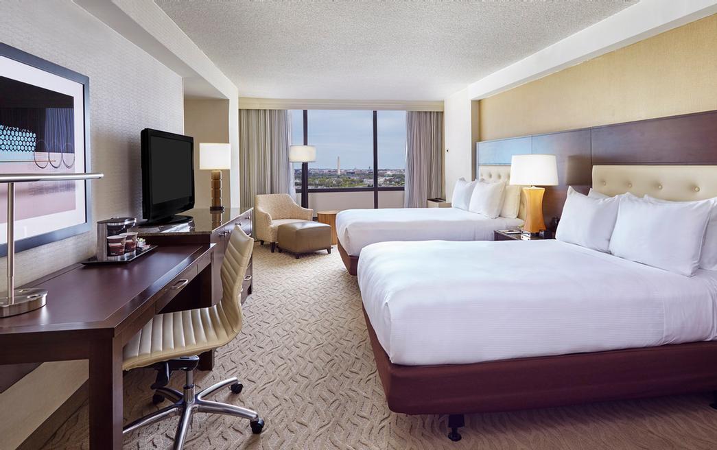 DOUBLETREE BY HILTON® WASHINGTON DC - CRYSTAL CITY - Arlington VA 300 ...
