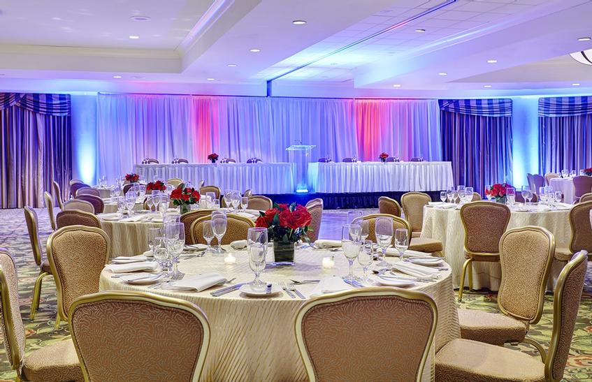 DOUBLETREE BY HILTON® WASHINGTON DC - CRYSTAL CITY - Arlington VA 300 ...