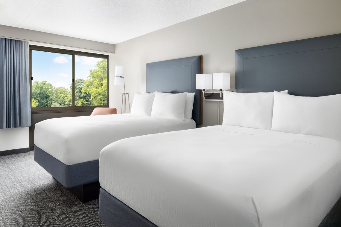 COURTYARD BY MARRIOTT® MONTVALE - Montvale NJ 100 Chestnut Ridge Rd. 07645