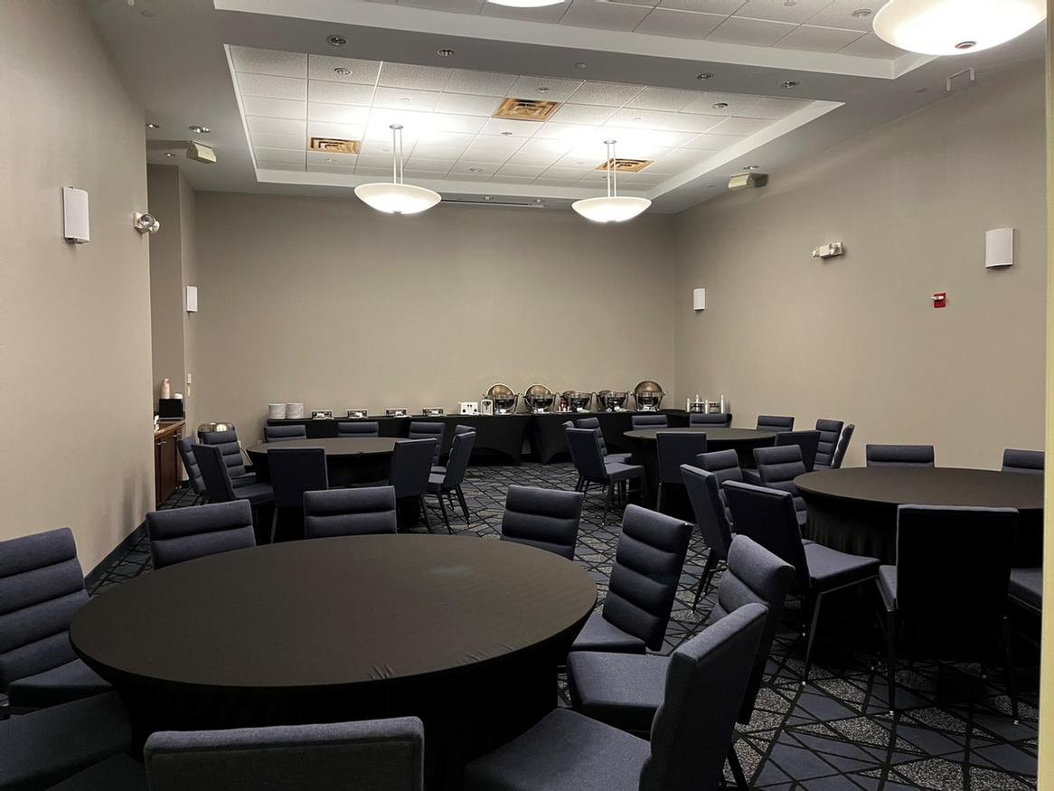 COURTYARD BY MARRIOTT® MONTVALE - Montvale NJ 100 Chestnut Ridge Rd. 07645