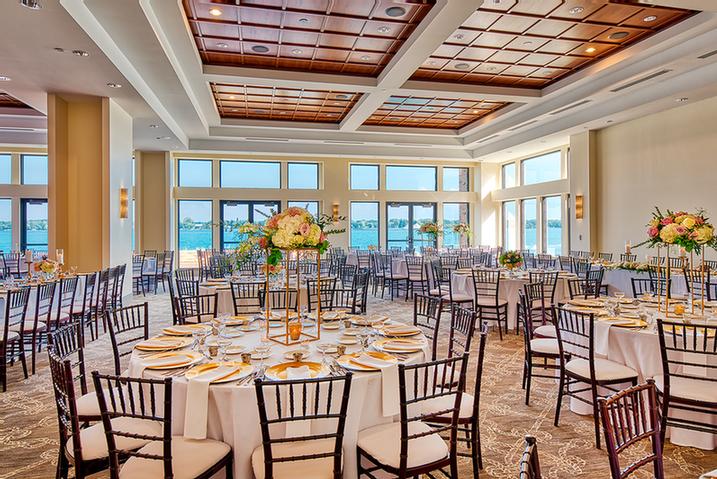 ST. CLAIR INN - Saint Clair MI 500 North Riverside 48079