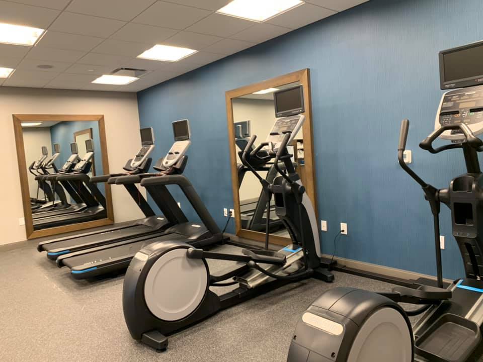 HAMPTON INN® CAPE COD CANAL - Buzzards Bay MA 12 Kendall Rae Place 02532