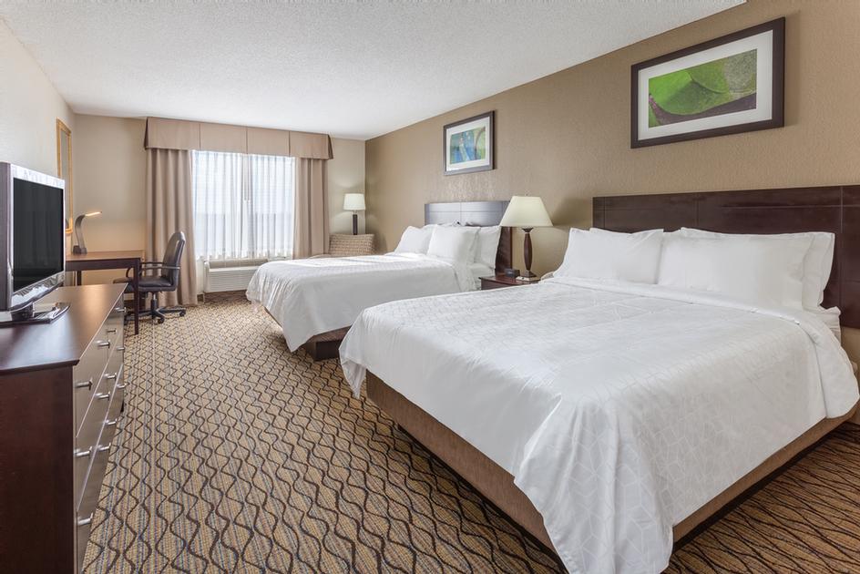 HOLIDAY INN EXPRESS® CHARLES TOWN BY IHG - Ranson WV 681 Flowing ...