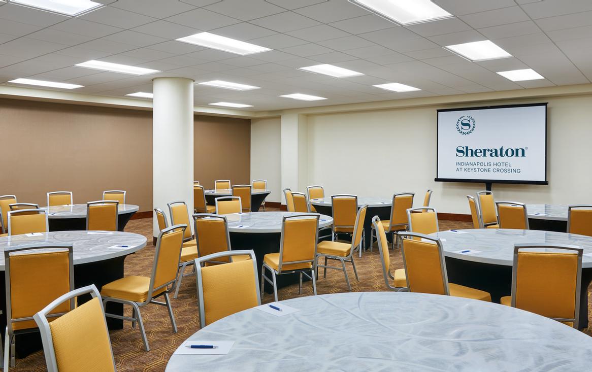 SHERATON® INDIANAPOLIS HOTEL AT KEYSTONE CROSSING - Indianapolis IN ...