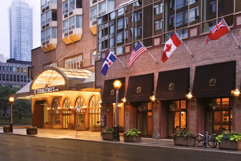 DOUBLETREE BY HILTON® TORONTO DOWNTOWN - Toronto ON 108 Chestnut M5G1R3