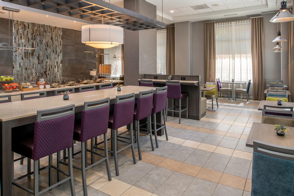 SPRINGHILL SUITES BY MARRIOTT® SEATTLE DOWNTOWN / SOUTH LAKE UNION ...