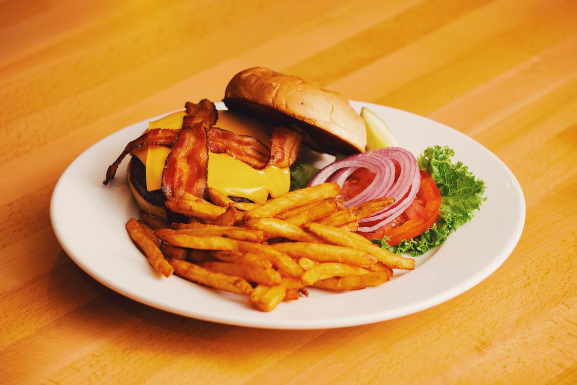 JACKPOT JUNCTION CASINO HOTEL - Morton MN 39375 County Highway 24 56270